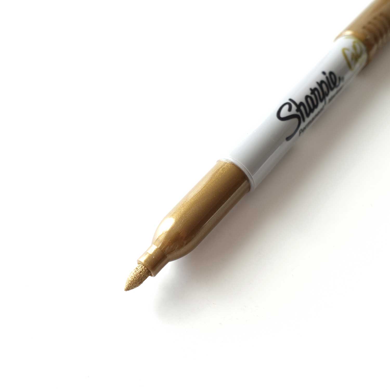 Sharpie Gold Metallic Fine Point 1mm Permanent Marker